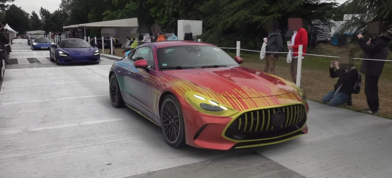 Ohrgasmus-Video: Mercedes-AMG GT 2024 in Goodwood: Klingt. Kracht ...