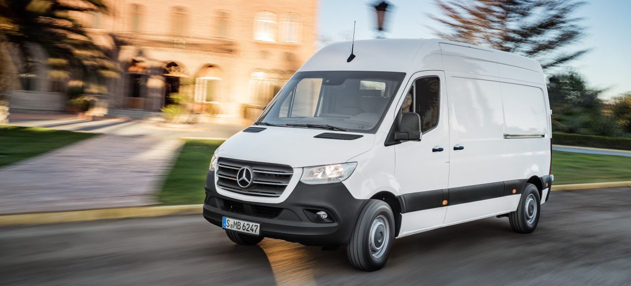 Premiere: Mercedes-Benz Sprinter 2018: Der neue Sprinter - der Tausendsassa unter den ...