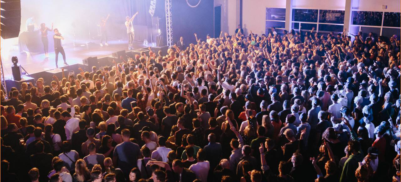 25 Jahre Mercedes-Benz Werk Rastatt: 25 Jahre MB Werk Rastatt ...