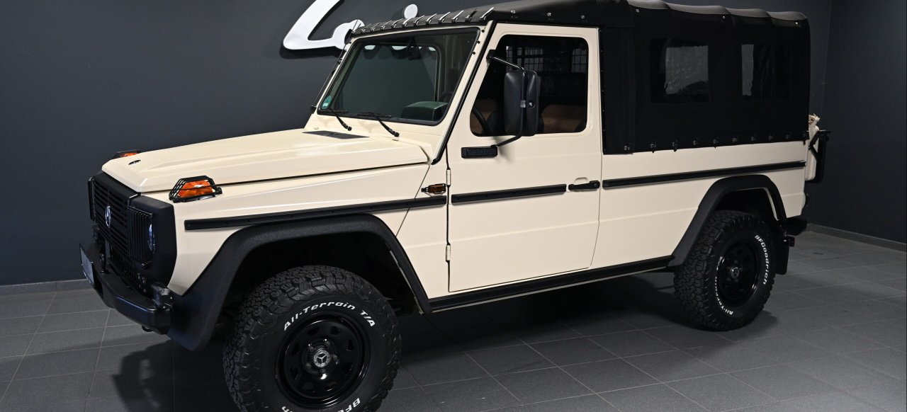 Erstbesitz war das Schweizer Militär: Wertvoll und langlebig: Puch 230 ...