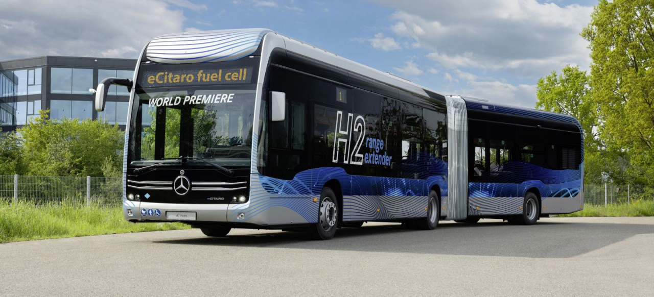 Daimler Truck & Elektromobilität: Weltpremiere für Mercedes-Benz eCitaro fuel cell - News ...