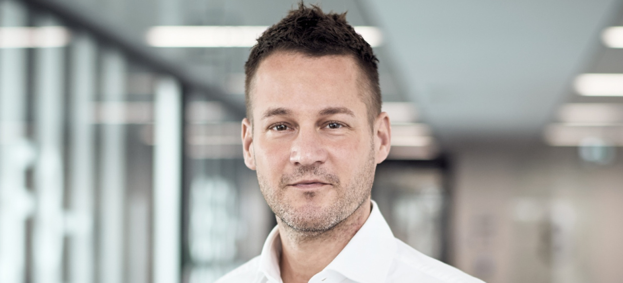 Daimler Truck Köpfe: Aufsichtsrat Daimler Truck verlängert Vertrag von ...