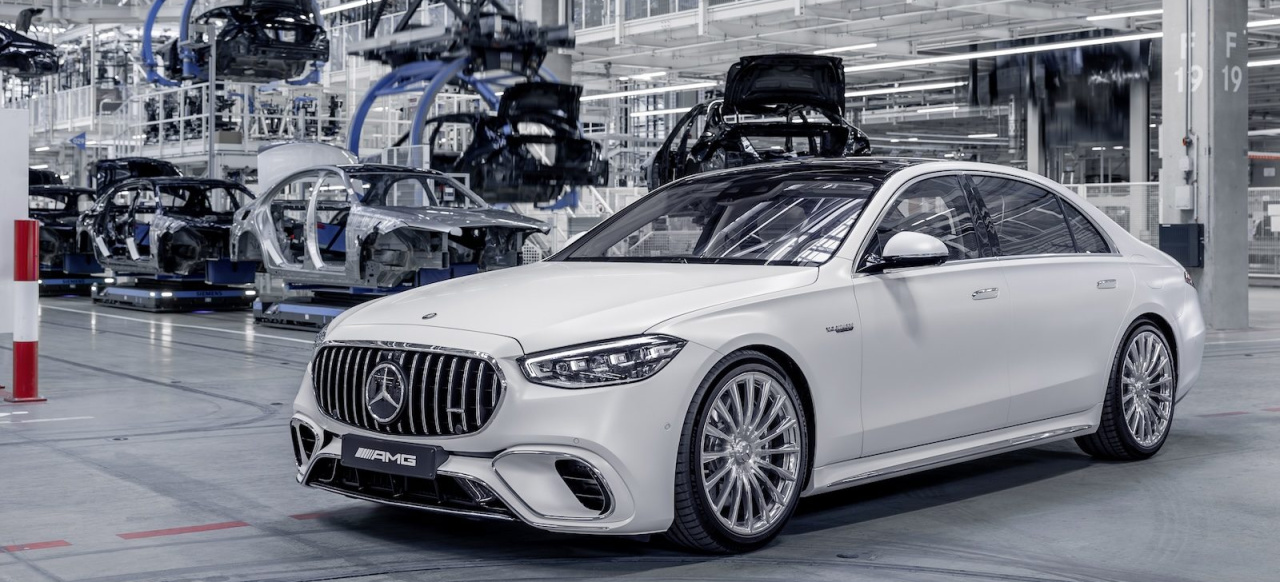 Reportage: Die Produktion im modernsten Mercedes-Werk: Zu Besuch in der ...