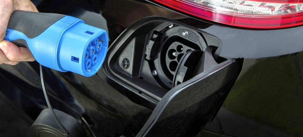 Die Zukunft wird spannend: Mercedes plant Plug-in-Hybrid Offensive bis ...