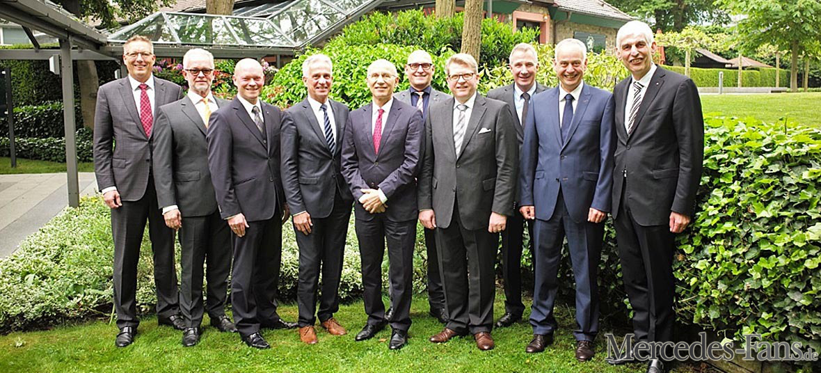 Mercedes-Verband: Peter Ritter bleibt Händlersprecher - News - Mercedes ...