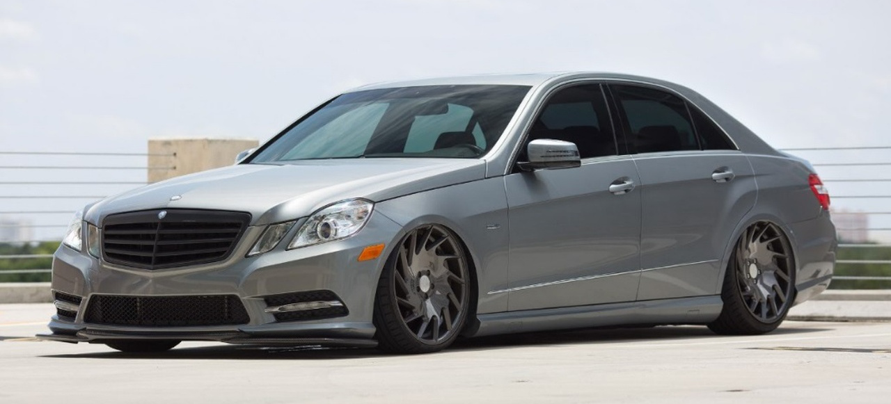 Tieflieger: Mercedes-Benz E-Klasse W212: How low can you go? Mittels ...