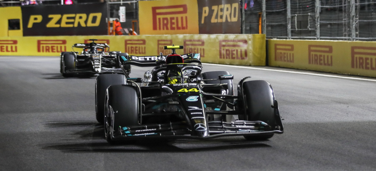 Simulationen im Rennsport: Warum verwenden Mercedes F1 Fahrer ...