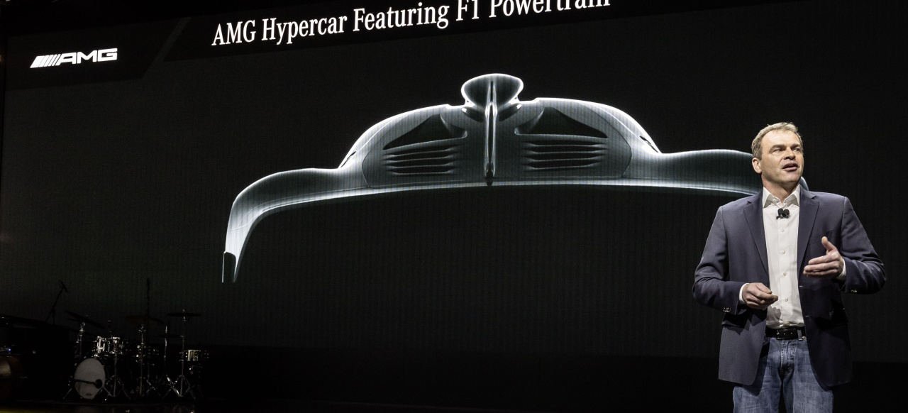 Mercedes-Benz in Detroit: Teaserbild vom AMG Hypercar R50 Project One ...