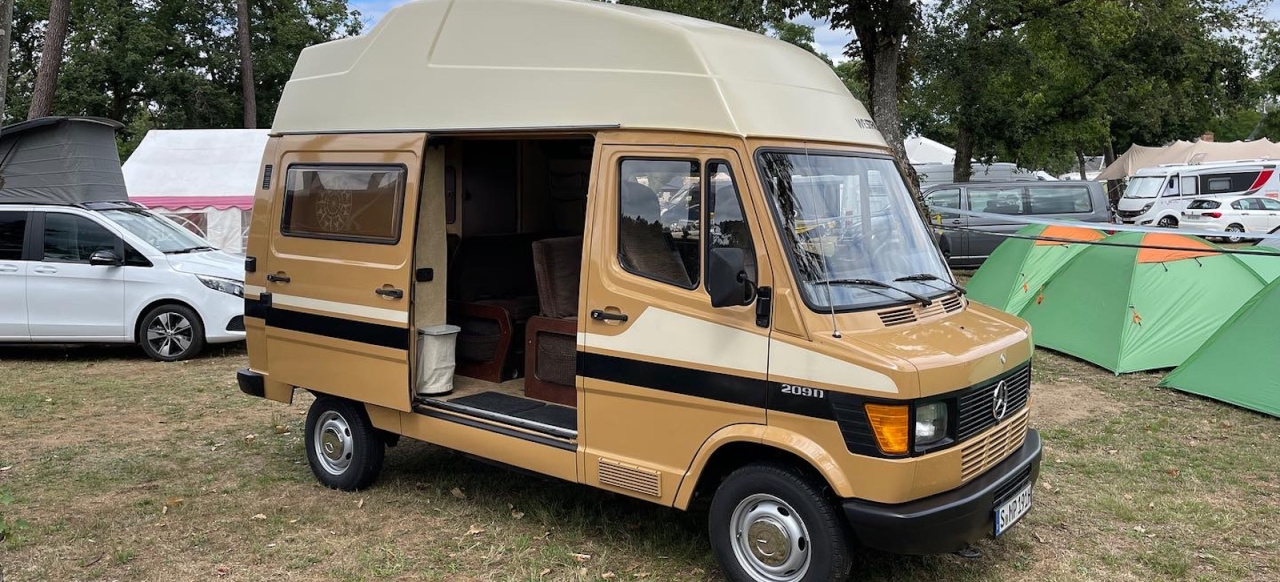 Ein früher Entdecker: Campen wie vor 40 Jahren: Mercedes 209 D Marco ...
