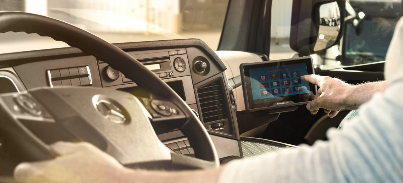 Daimler FleetBoard: Weltpremiere auf der IAA: FleetBoard App-Store ...
