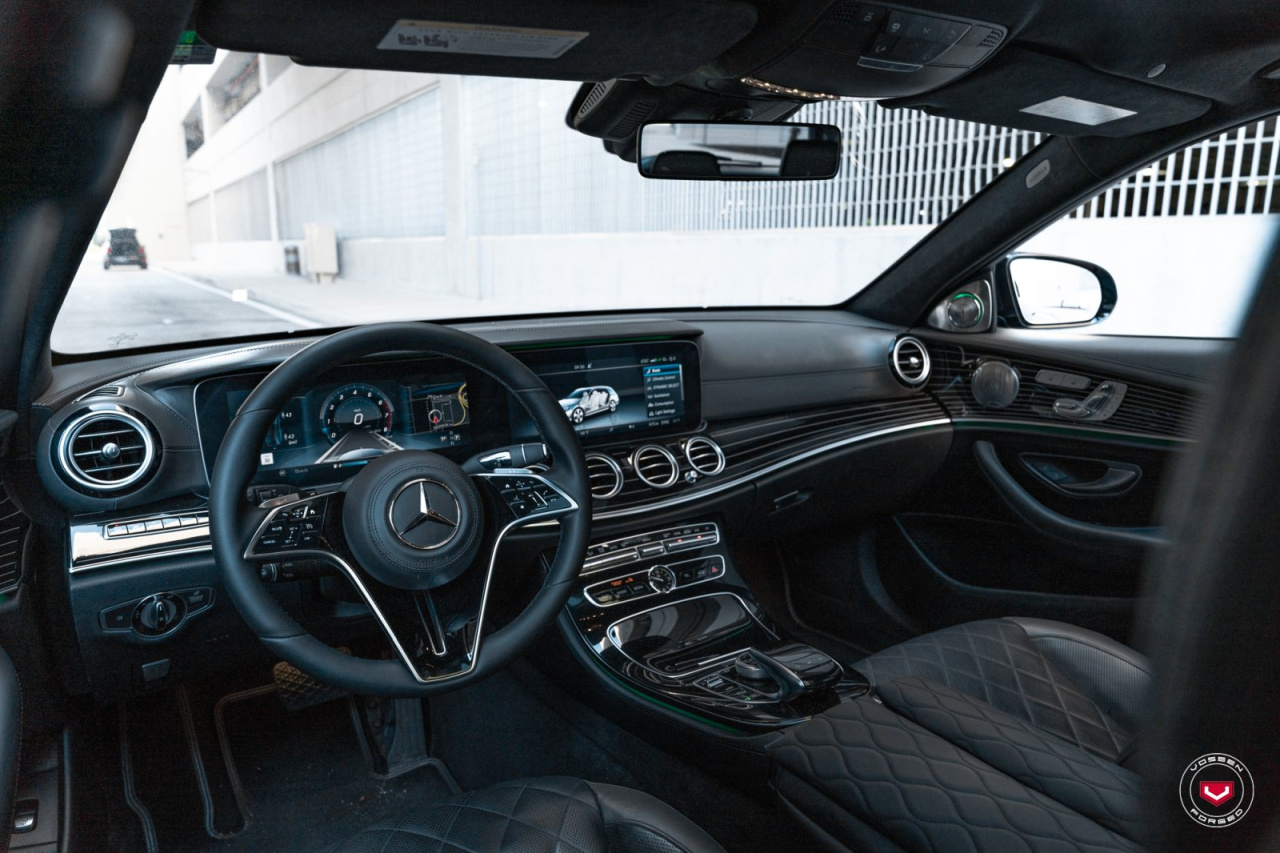 Mercedes-AMG E53 T-Modell individuell: Der AMG E53 Kombi kommt als grüner und kühner E63-Looker ...