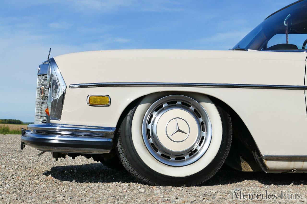 Ein Mercedes-Benz 280 S W108 macht den Abgang: Sub & optimal: 67er ...