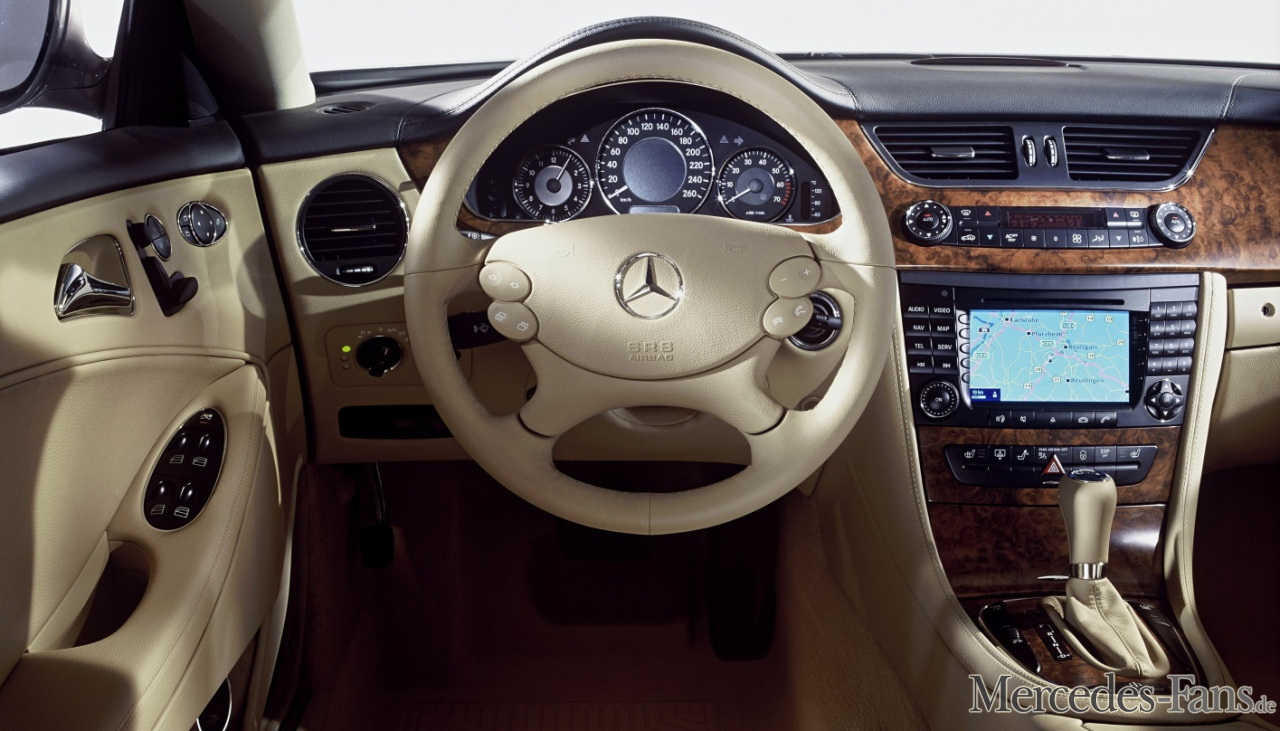 Faszination auf den ersten Blick: Der Mercedes-Benz CLS der Baureihe ...