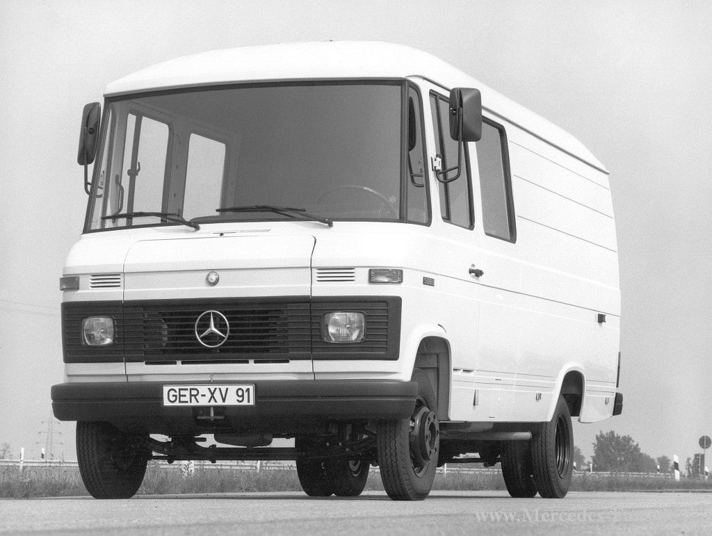 Vor 45 Jahren: Mercedes-Benz L406 D und L408 - 20jährige ...