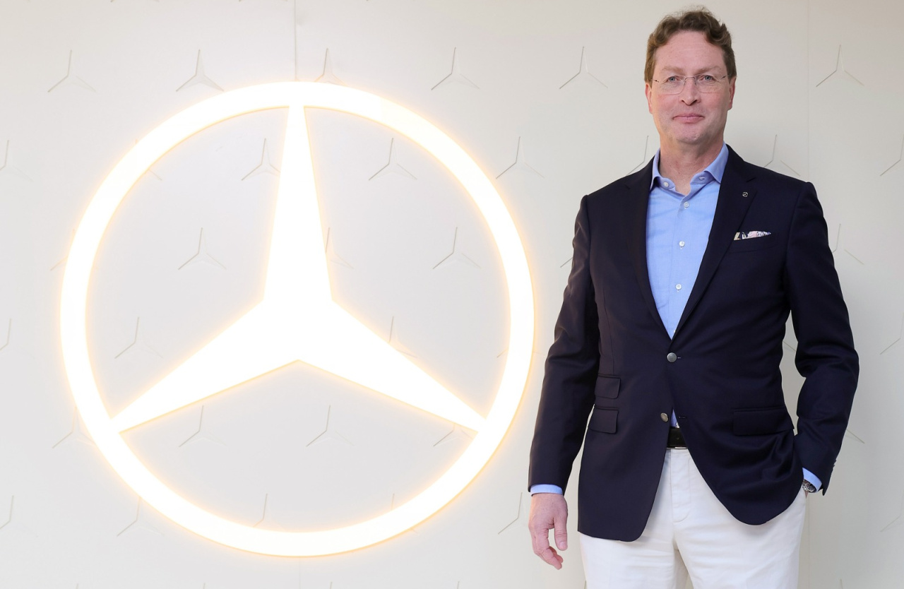 Mercedes-Benz Group AG Hauptversammmlung 2025: Aktionäre nehmen ...