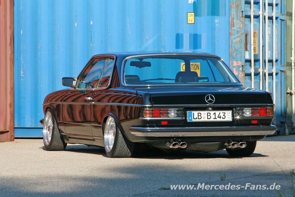 Elegantes Mercedes Youngtimer Coupé: Eins, zwei, drei meins!: Bereits ...