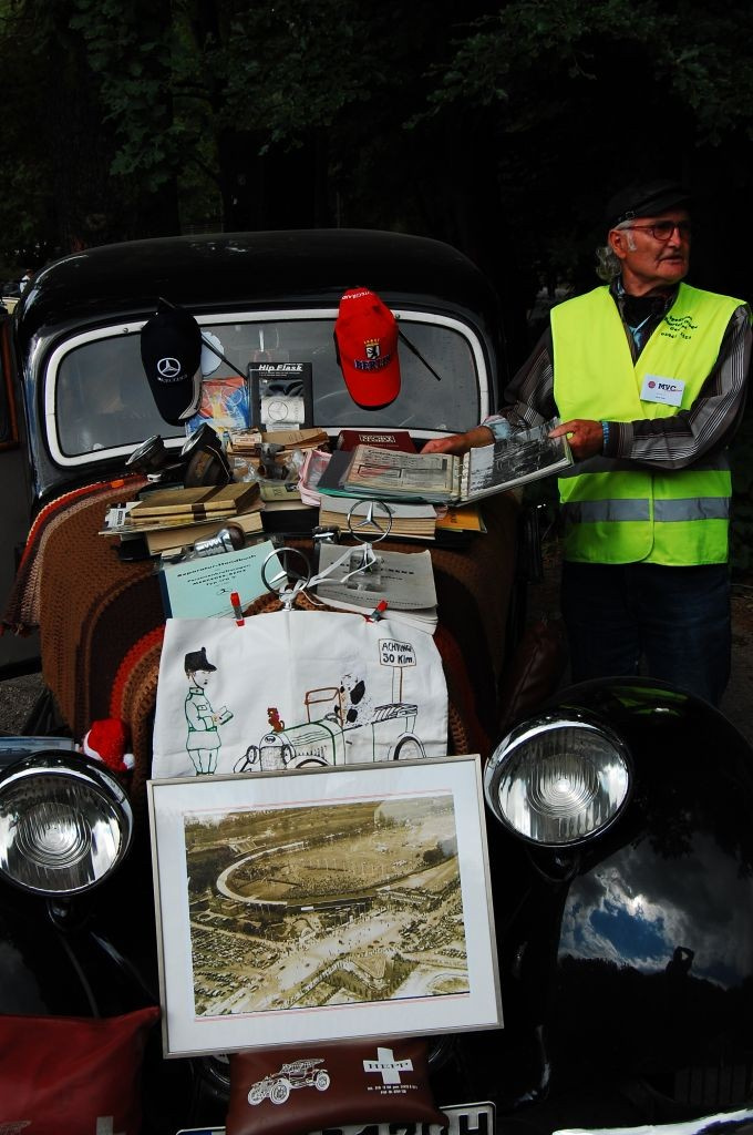 Mercedes-Treffen: Wenn die Alten doller sind als die Jüngsten .: dann ...