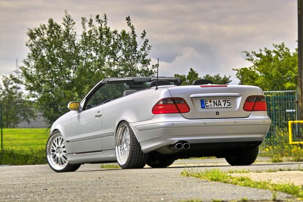 Flotte Frischzelle - Mercedes-Benz CLK Cabriolet (C208): 2001er ...