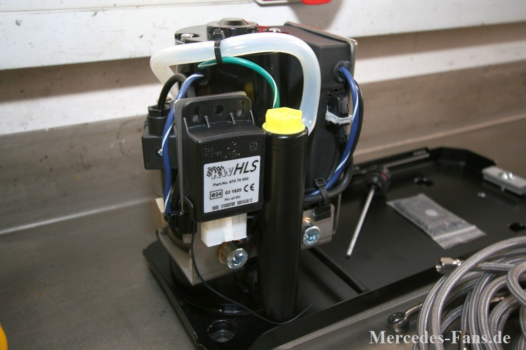 HLS Hydraulic-Lift-System von KW in der Einbaupraxis: Einfach aber ...