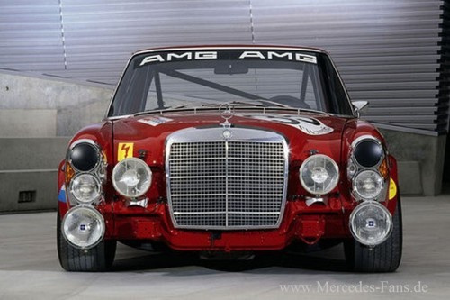 24 h von Spa 2011: Return of the Rote Sau!: SLS AMG GT3 im Look des ...