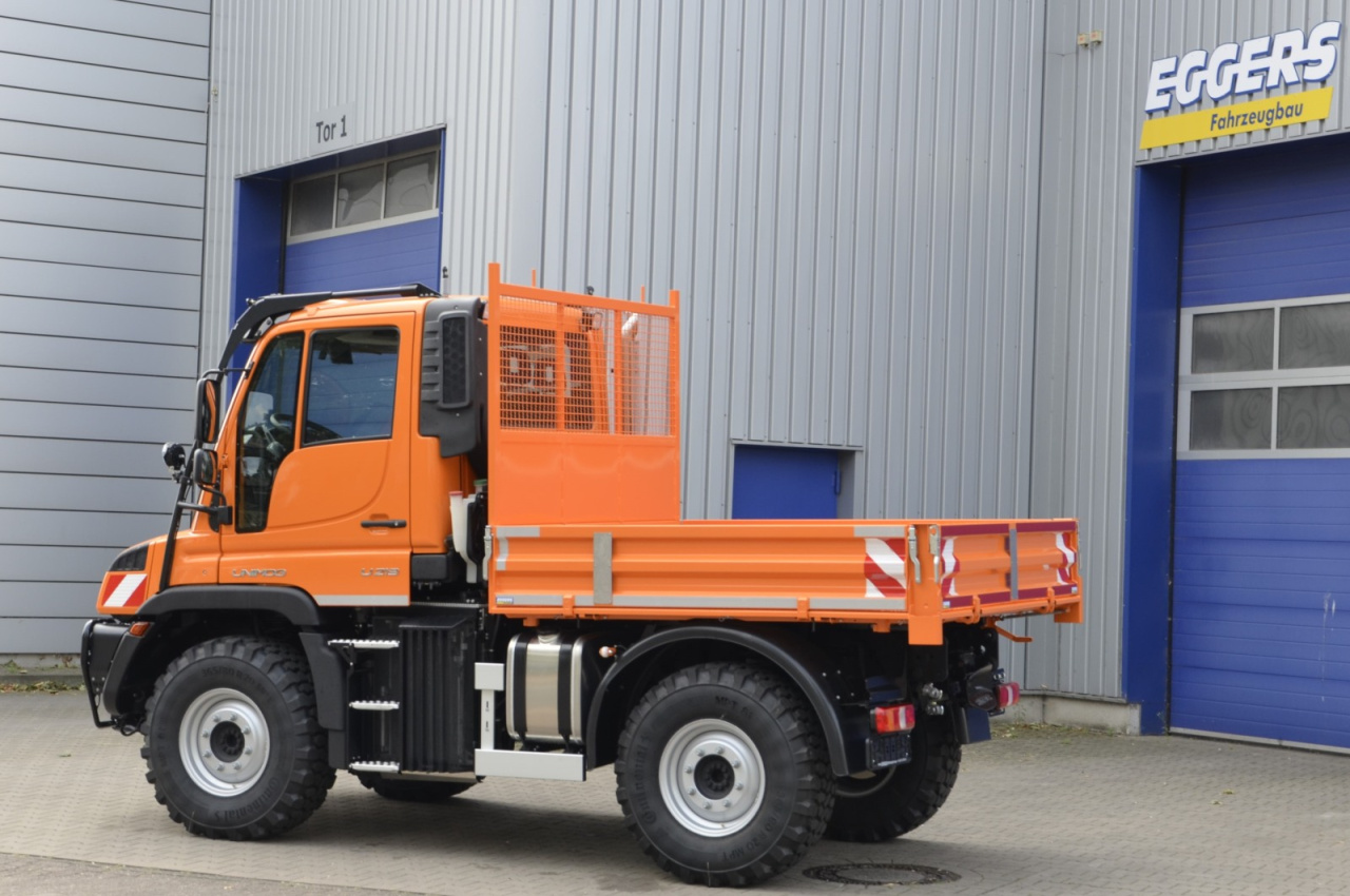 Neuer Unimog U219 Low: Daimler Truck stapelt beim Unimog tief - News ...