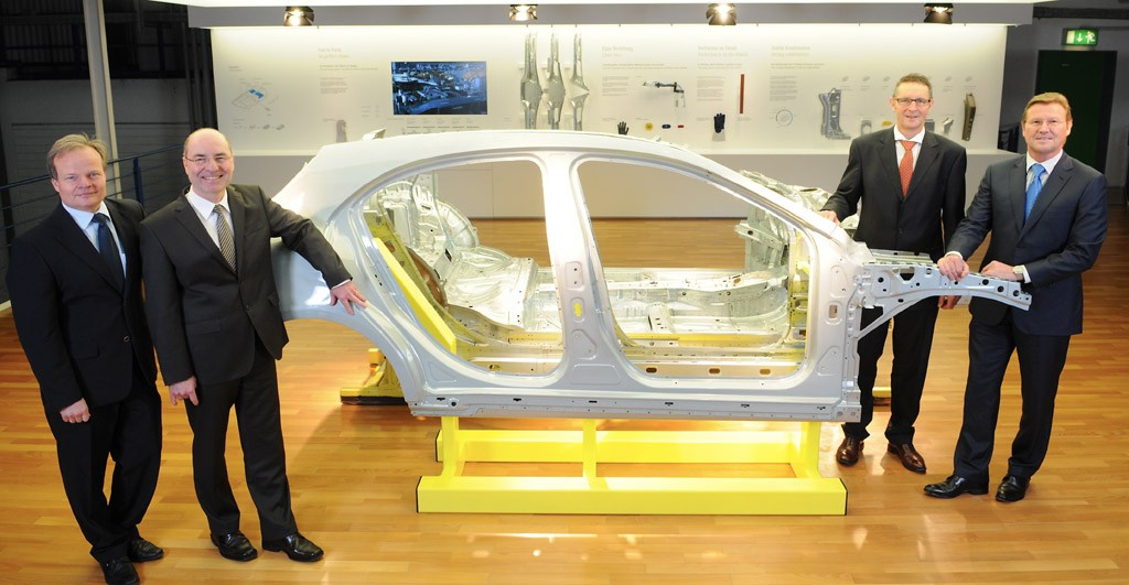 Ab sofort: Erlebniswerksführung im Mercedes-Werk Rastattt ...