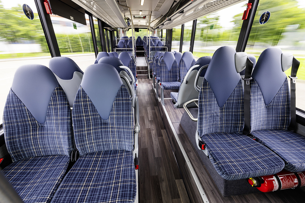 Neu entwickelte Setra MultiClass LE setzt neue Maßstäbe: Setra S 515 LE ...
