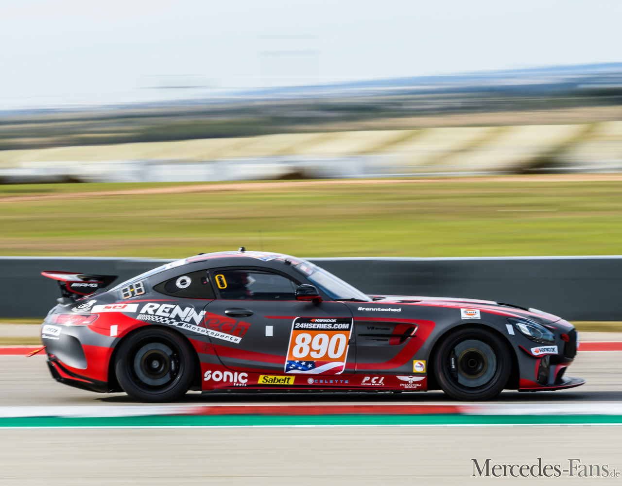 RENNtech Motorsports beim 24h-Rennen in Austin: Bei der Rennpremiere ...