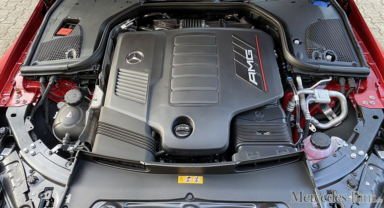 Fahrbericht: Mercedes-AMG GT 53 4MATIC+ Coupé (X290): 6 (fast) Richtige ...