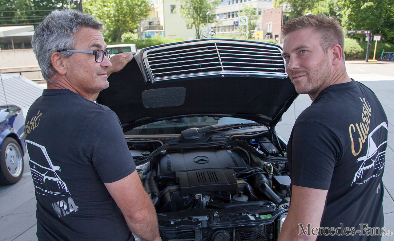 30 Jahre Jubiläumstreffen der Mercedes-Benz-500E-Gemeinde am Porsche ...