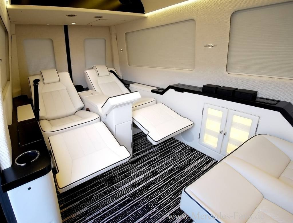 Der Sprinter der Stars: Becker JetVan : XXL-Luxus-Van auf Basis des ...