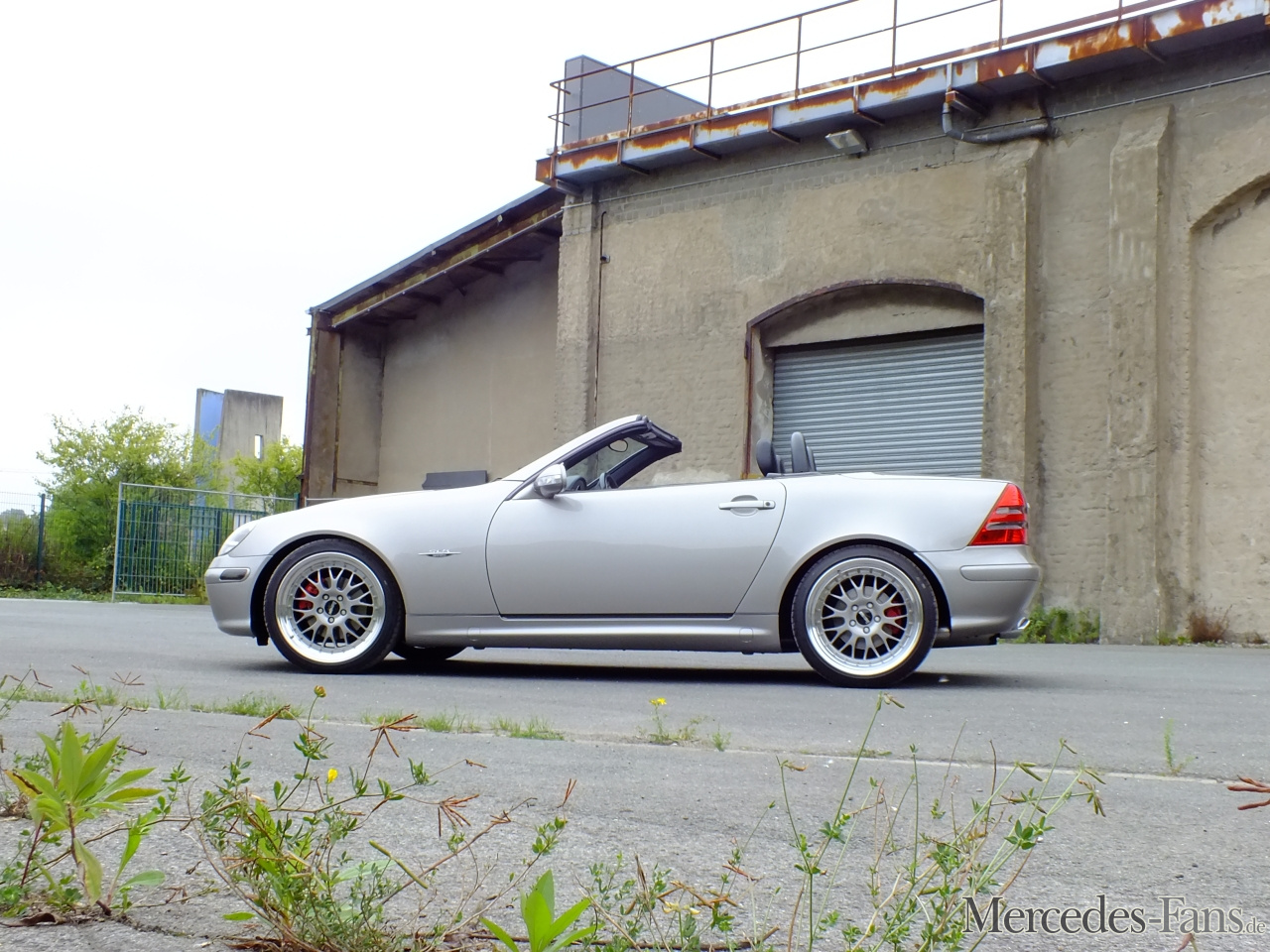 Let the sunshine in!: Am Steuer eines 2002er Mercedes SLK Kompressor ...