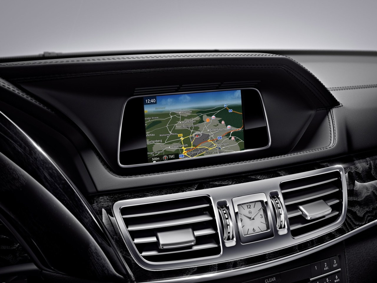 Mercedes E Klasse Jetzt Mit Verbesserten Inneren Werten Neues mercedes-e-klasse-jetzt-mit-verbesserten-inneren-werten-neues